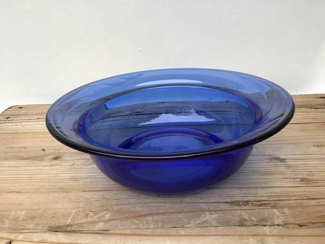 Vintage Corningware/pyrex Cobolt Clear Blue Glass 10” Bowl - Etsy