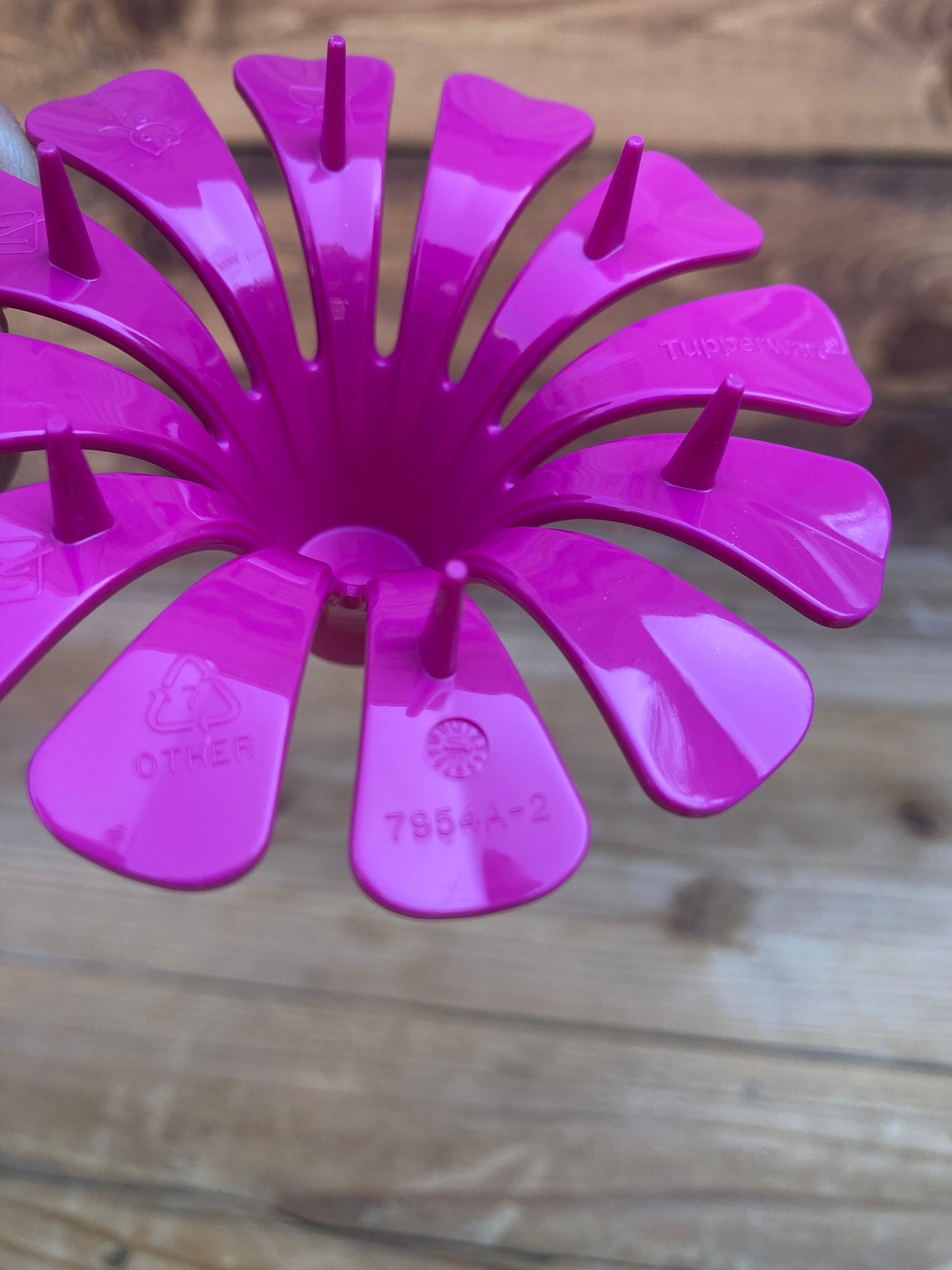 New Tupperware Cake Dividers, Slice Guide, Pink - Etsy