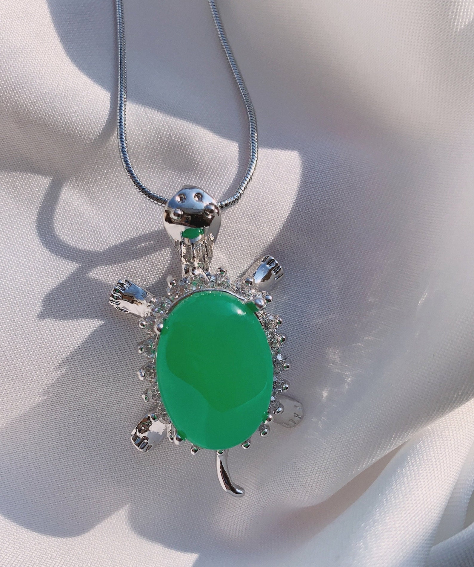 Green Jade Turtles Pendant Necklace large - Etsy