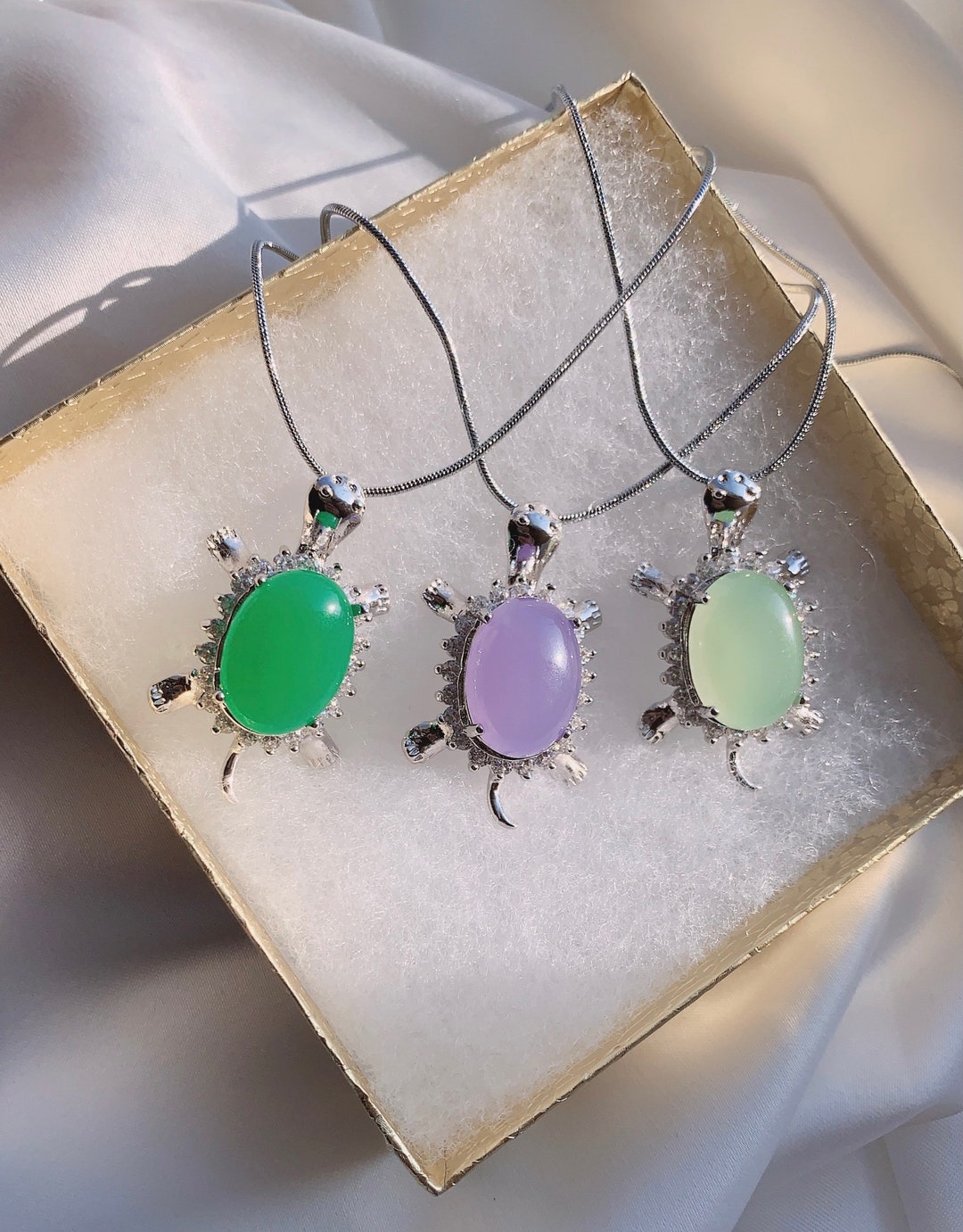 Green Jade Turtles Pendant Necklace large - Etsy