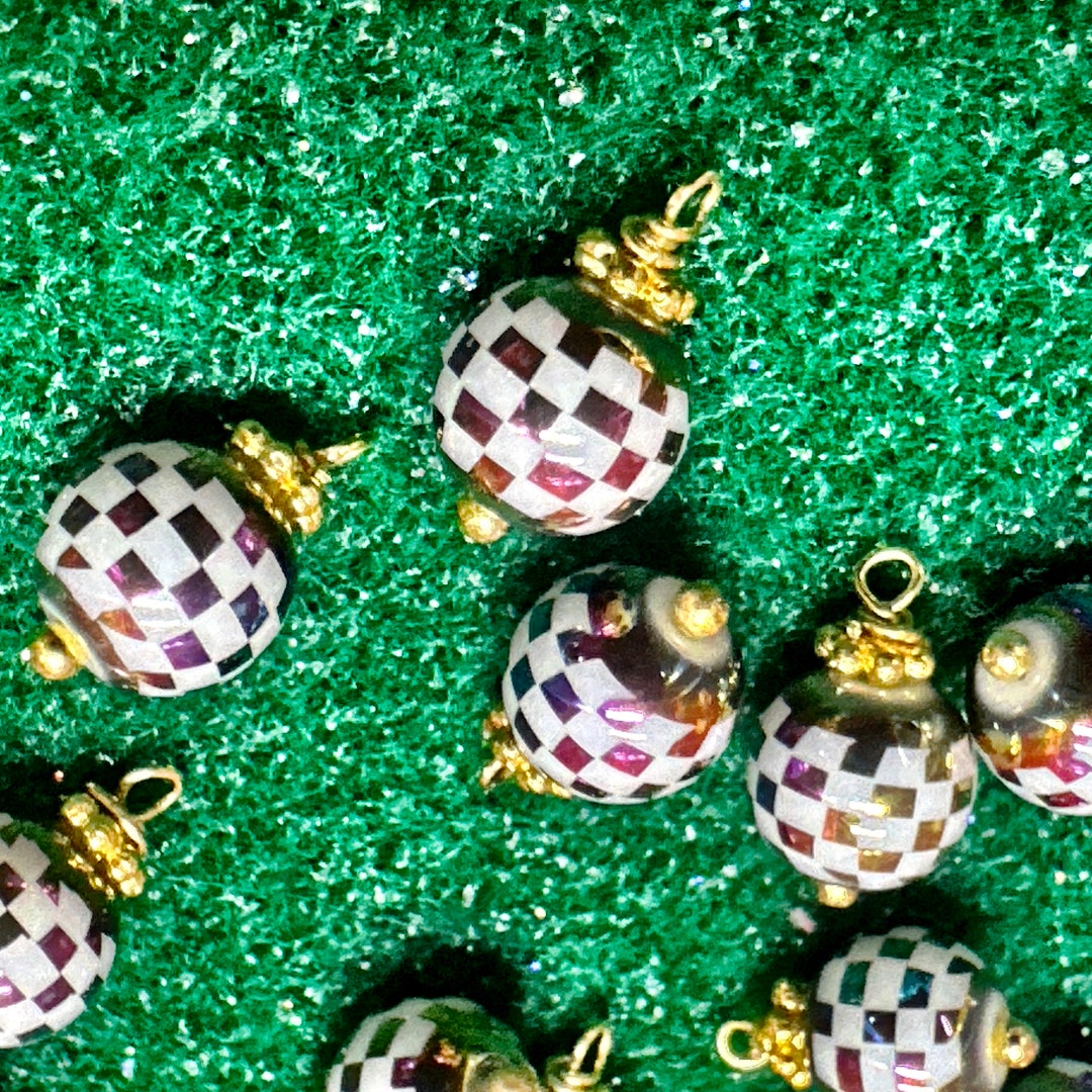 Pretty Shiny Checkerboard Colors Electroplated Glass Miniature ...