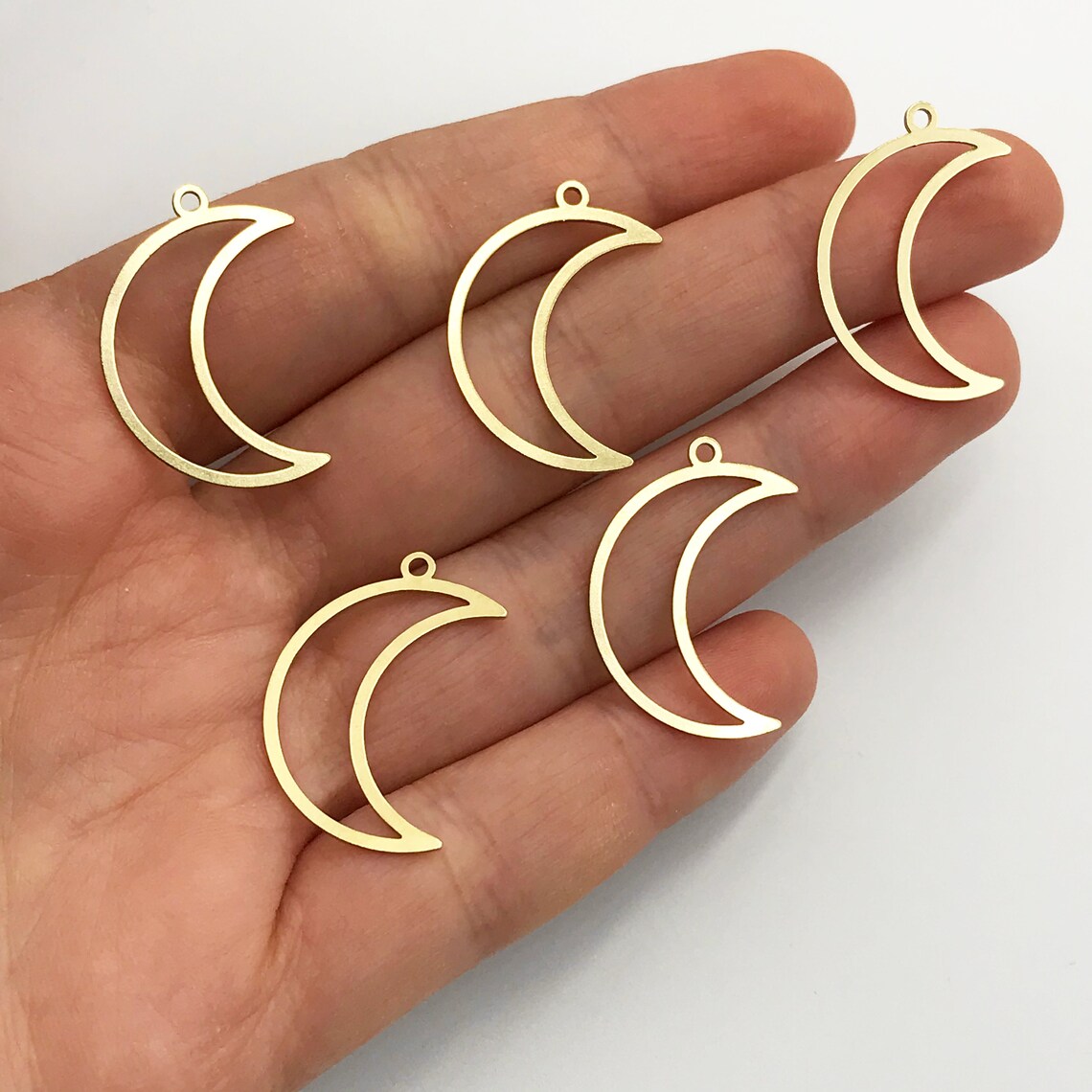6pcs Raw Brass Crescent Moon Charm, Abstract Outline Moon Pendant ...