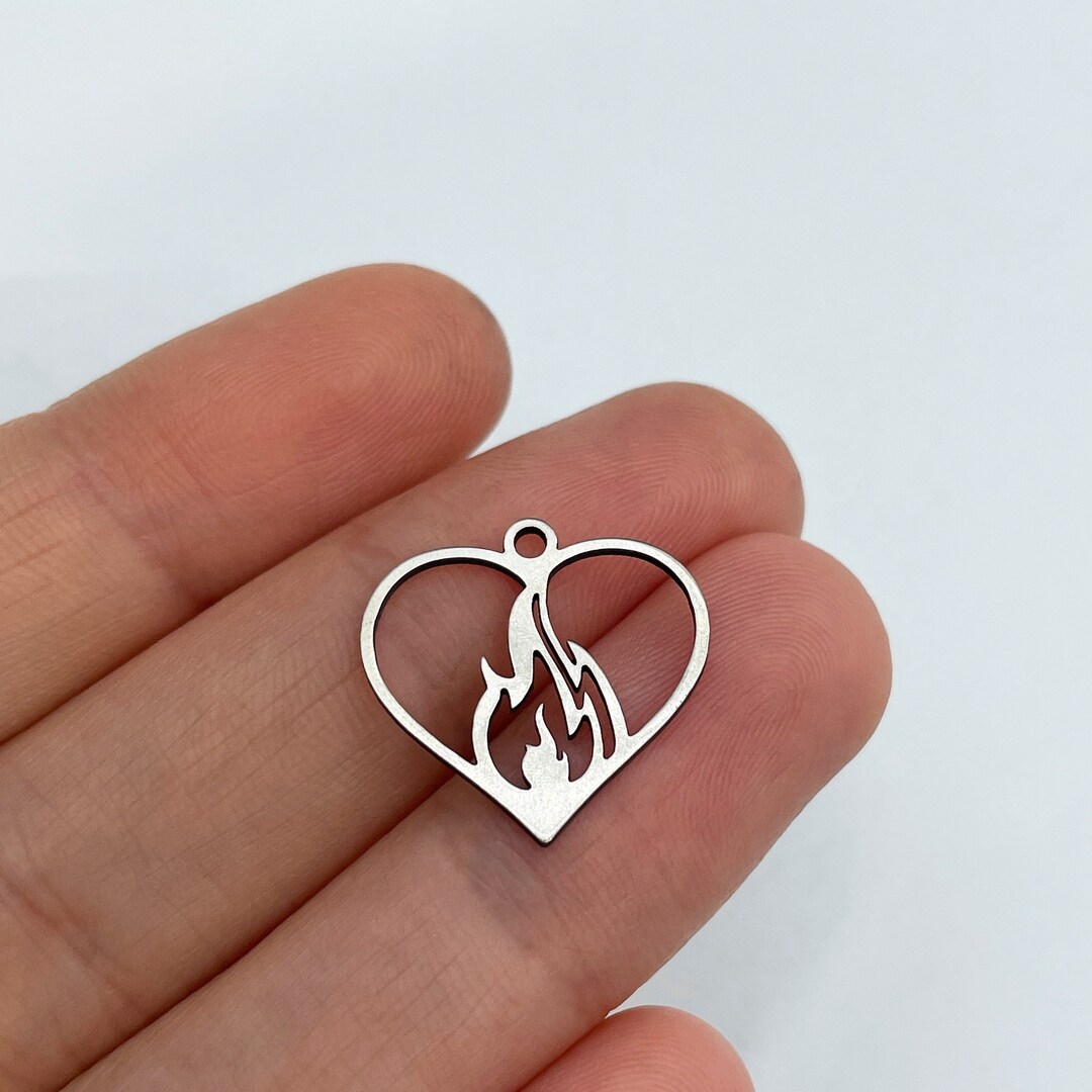 6pcs Stainless Steel Heart on Fire Charm, Flaming Heart Charm Pendant ...