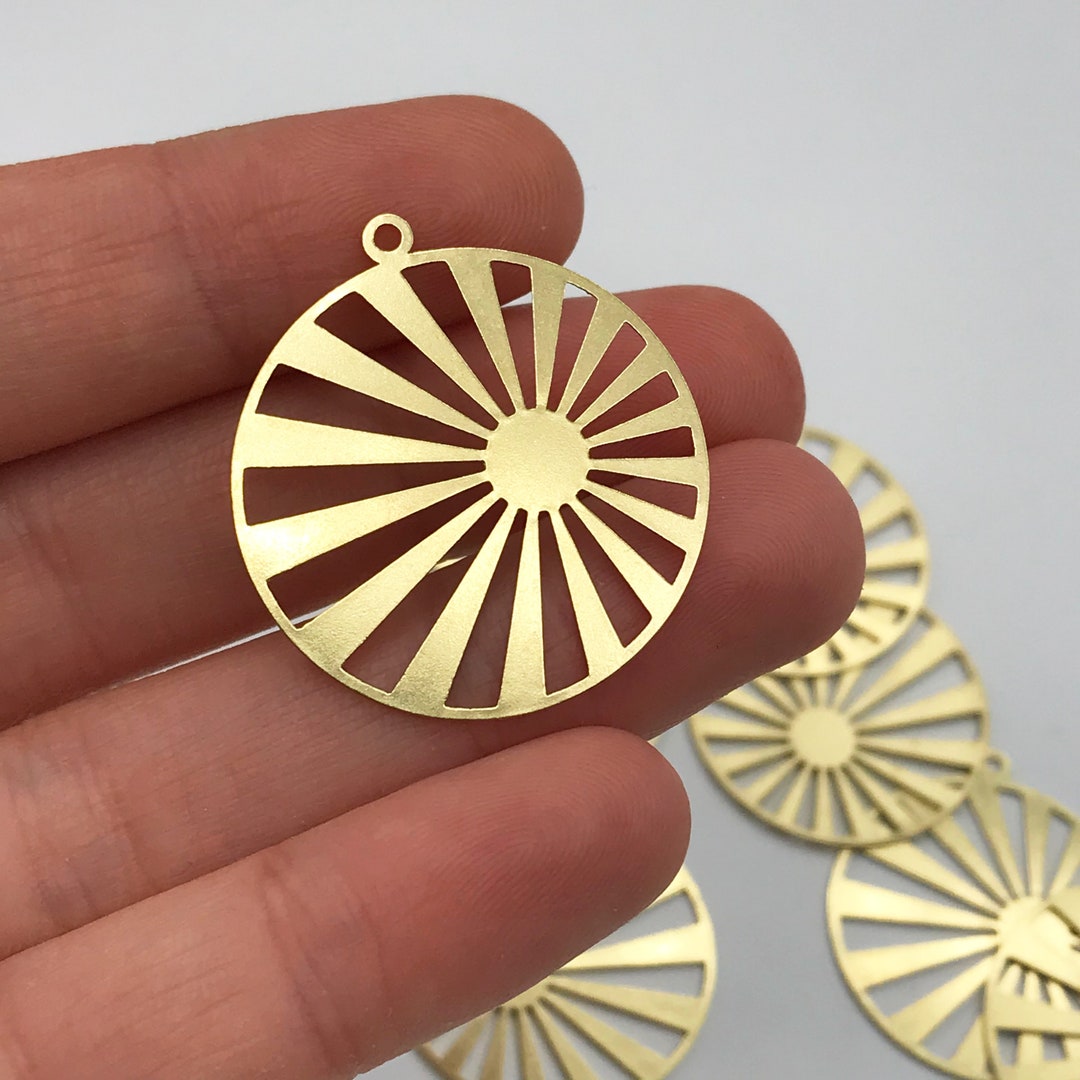 2pcs Raw Brass Round Sun Pendant, Circle Laser Cut Sun Earring Charm ...