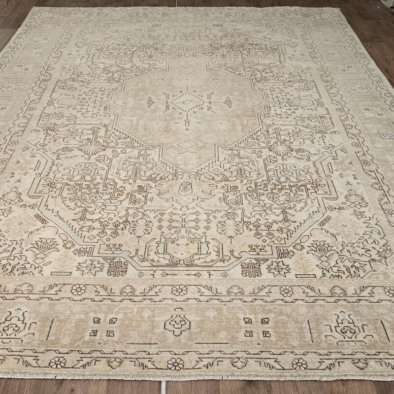 Large Vintage Rug - Etsy