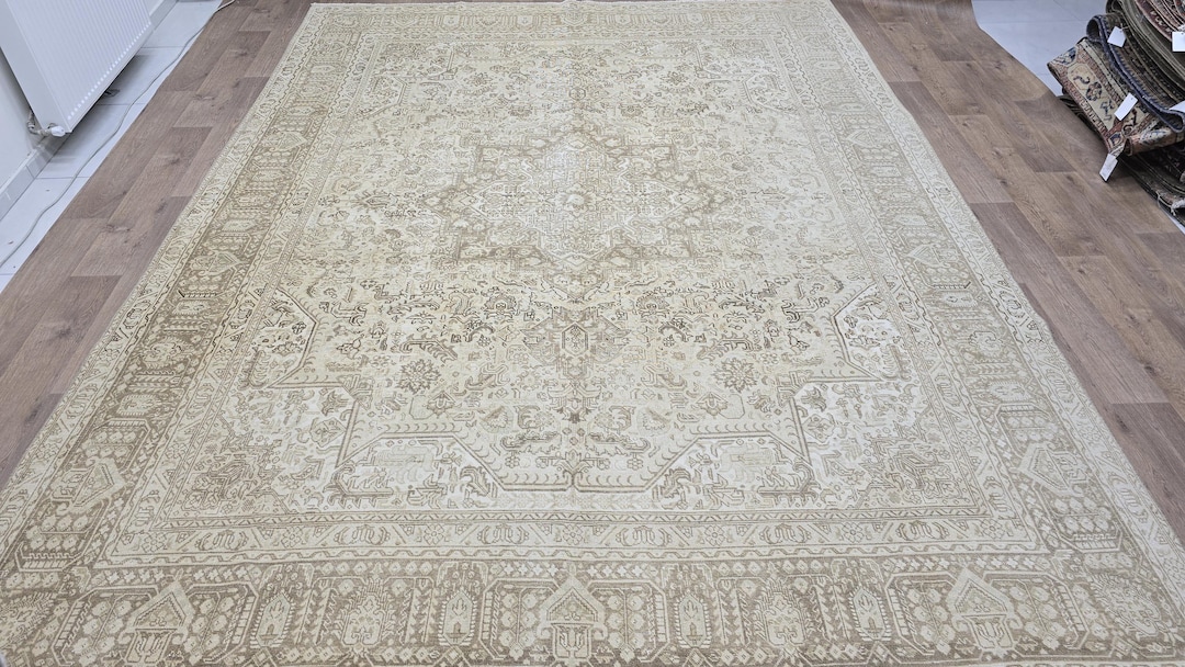 9.4' X12.5' Vintage Neutral Rug, Muted Wool Rug, Faded Area Rug ...