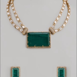 Emerald Green Gold Sabyasachi Victorian Doublet Necklace Indian Jewelry ...