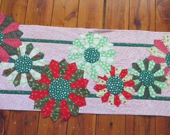 Dresden Plate Table Runner Pattern - Etsy UK