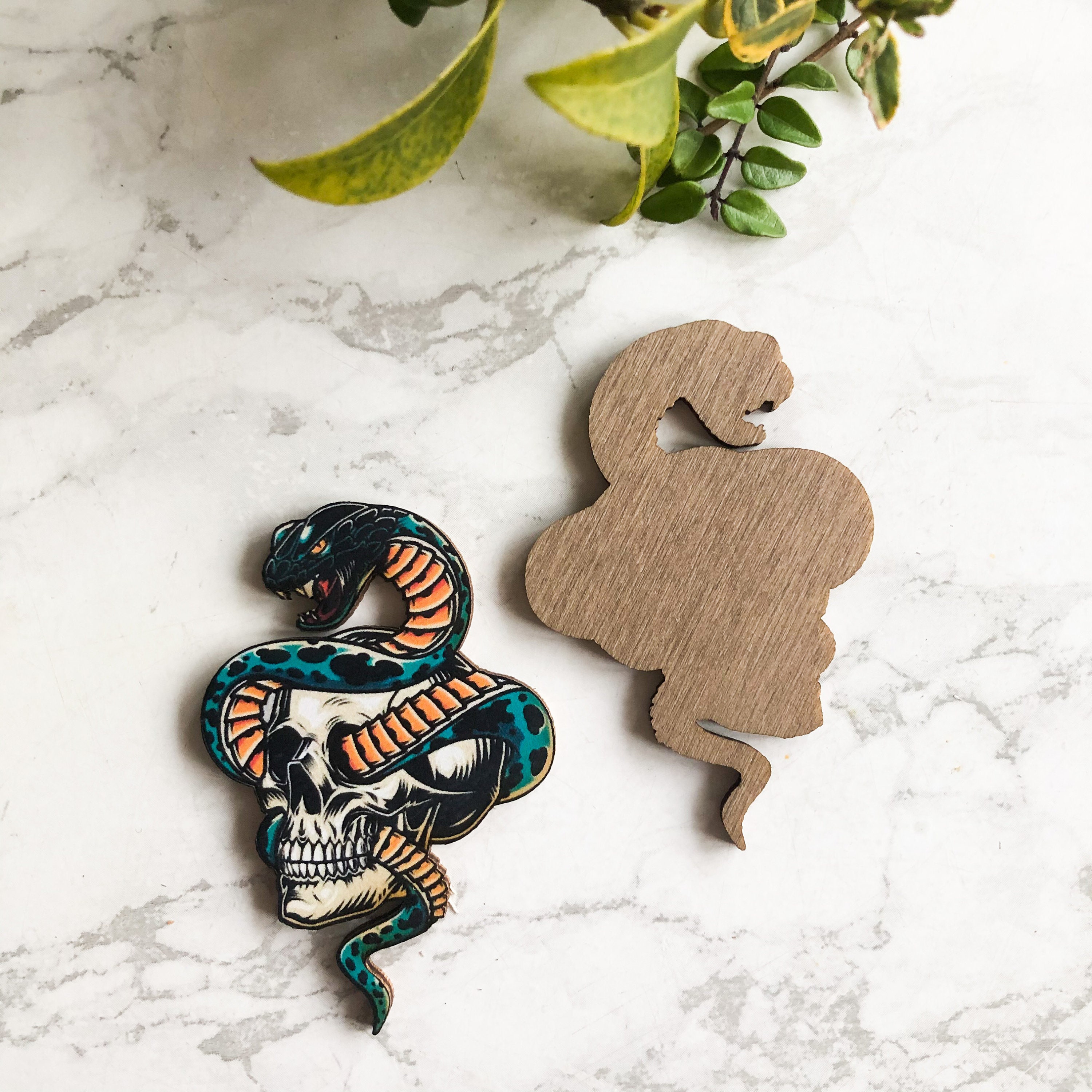 Snake in Skull wooden cutout for crafting and jewellery | Etsy