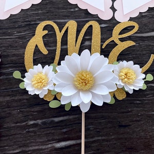 Daisy First Year Monthly Milestone Photo Banner, Daisy Pink Monthly ...