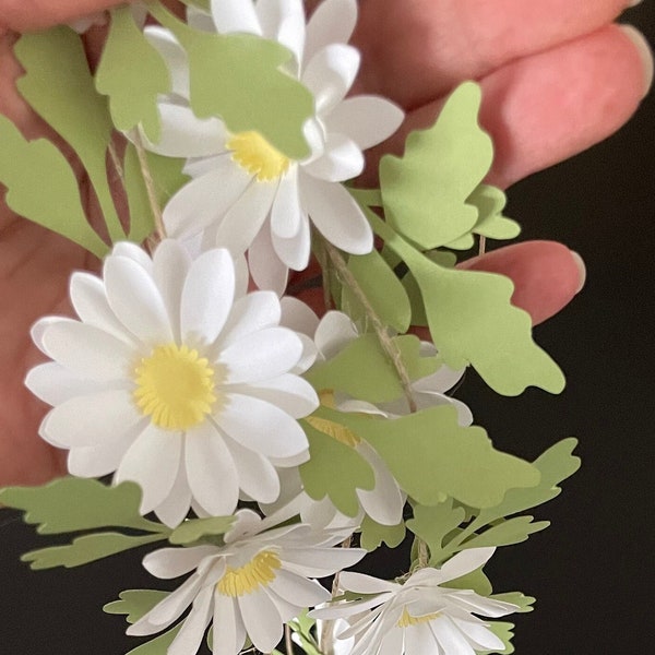 Daisy Garland - Etsy