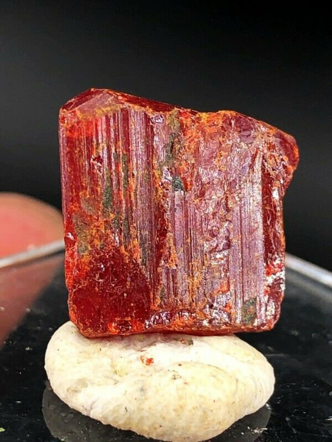 2.2g Natural beautiful Realgar mineral specimen from Hunan | Etsy