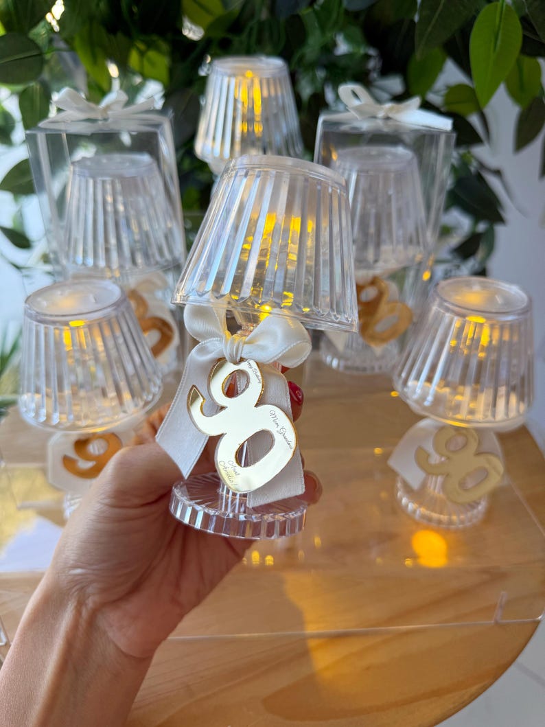 Personalized LED Mini Lamp Party Favors: Elegant Birthday Table Decor ...