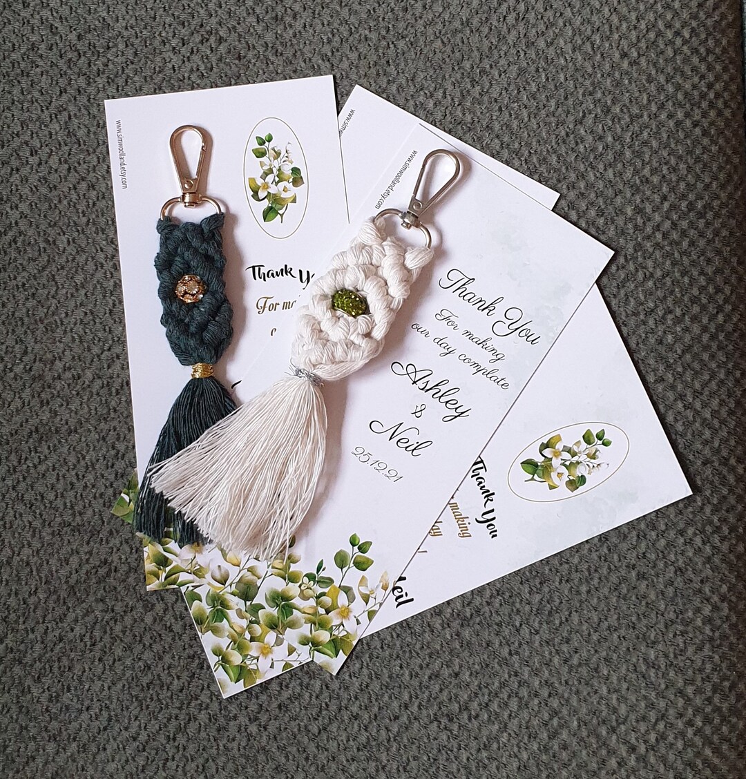 Boho Macrame Wedding Favors, Custom Macrame Wedding Favors Keychain ...