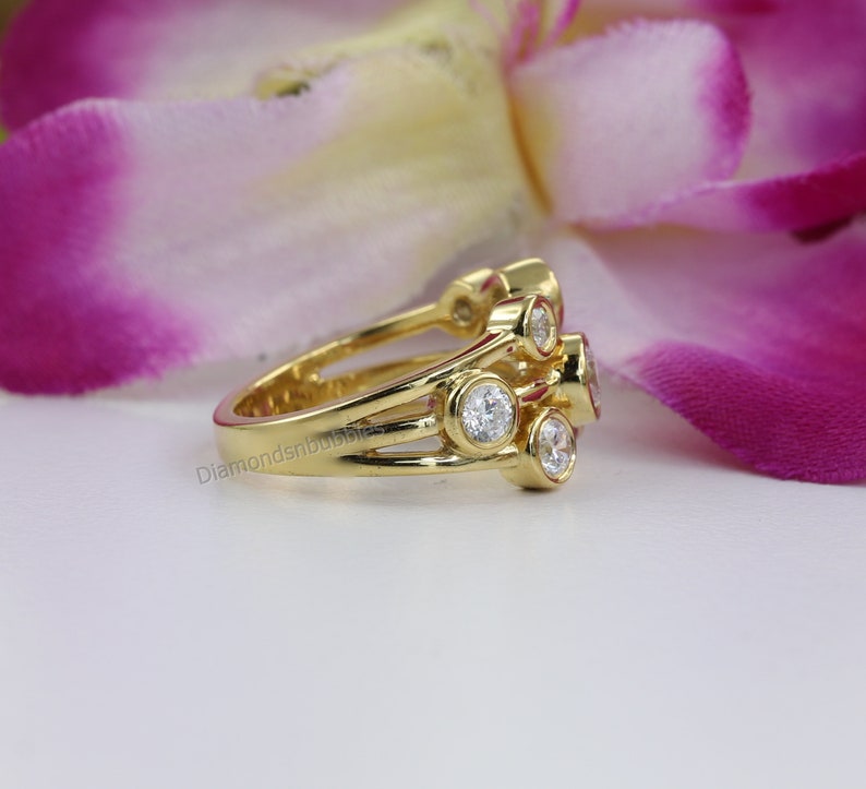 Cluster Round Diamond Ring, Bubble Style Ring, Bezel Set Diamond Ring ...