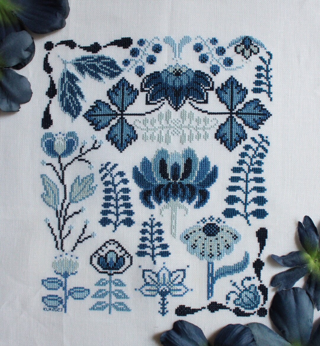 Delft Blooms Blue Flowers and Motifs Cross Stitch Pattern - Etsy