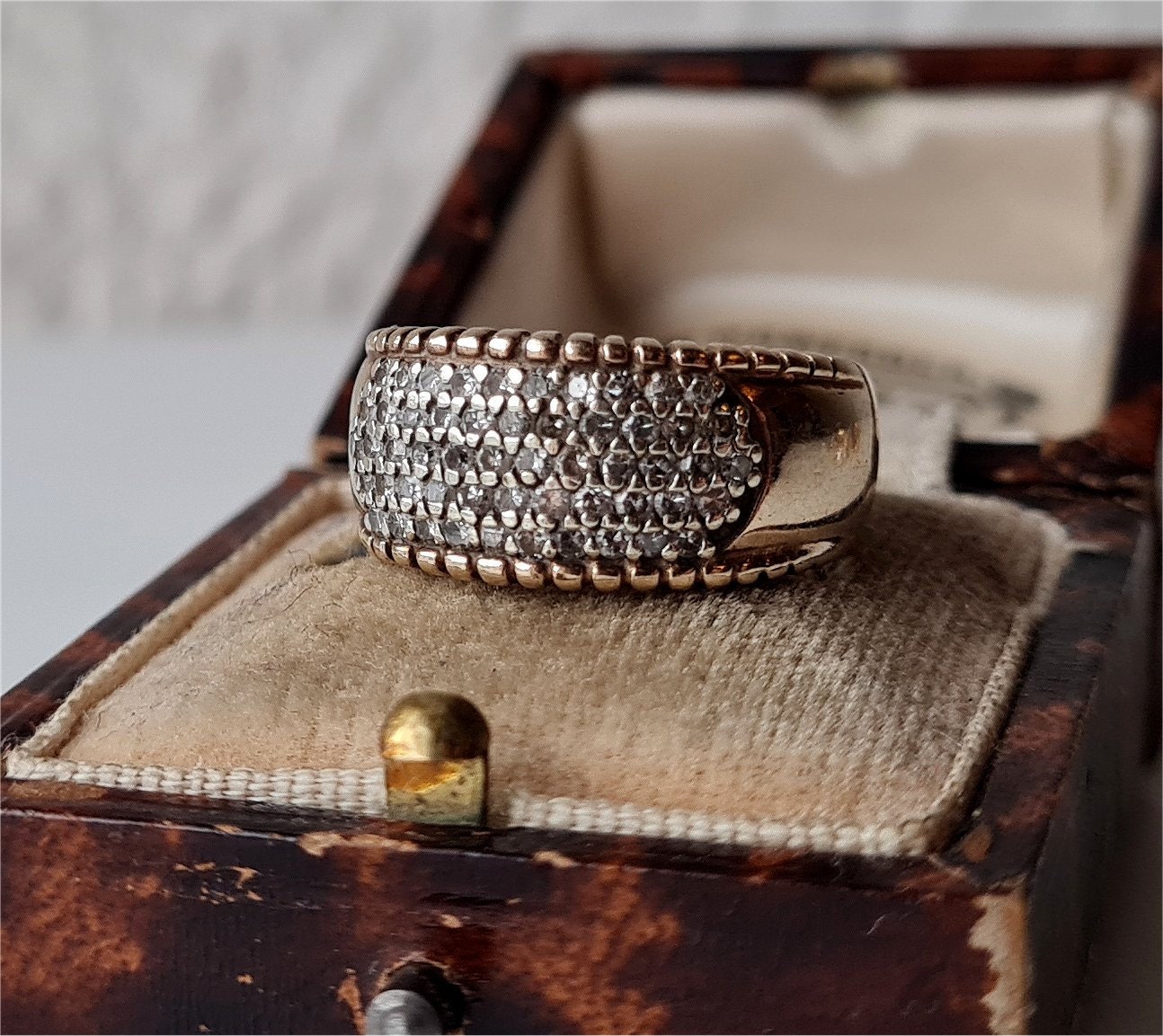 VERY RARE Vintage 9ct Gold Diamond Ring. 55 Sparkling - Etsy