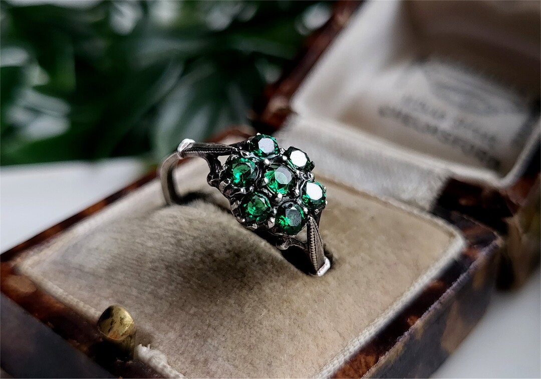 STUNNING Vintage Sterling Silver Emerald Cluster Ring. Resizing ...