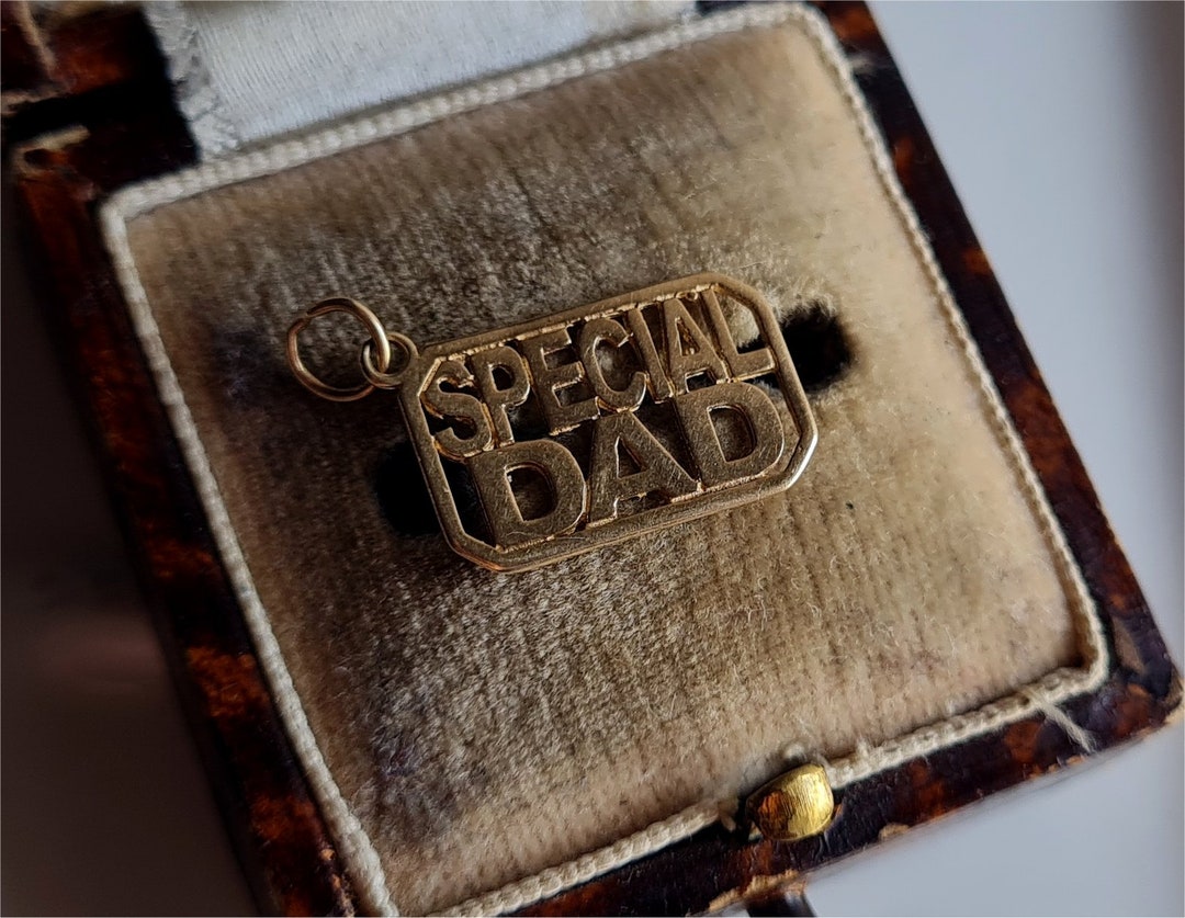 STUNNING Vintage 9ct Gold Dad Charm / Pendant. Special DAD!, PERFECT ...