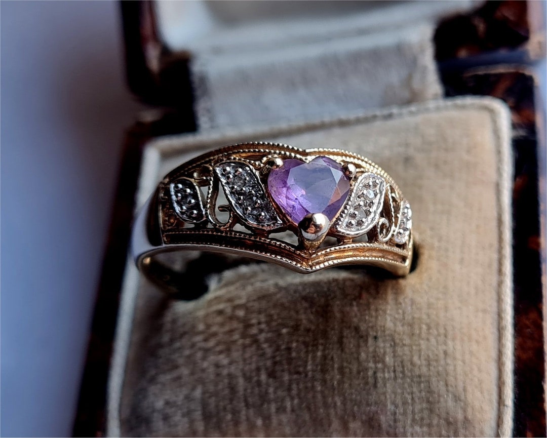 STUNNING Vintage 9ct Gold Diamond Amethyst Ring. STUNNING VINTAGE Piece ...