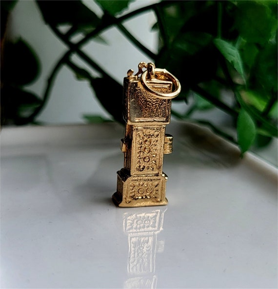 1973 RARE OPENING Vintage 9ct Gold Clock Tower Charm … - Gem