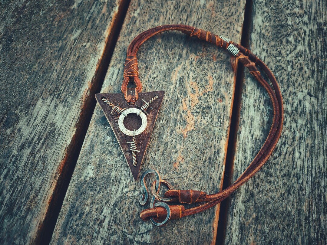 Rusty Barbed Wire Triangle Necklace: Aged Leather Tribal Pendant - Etsy