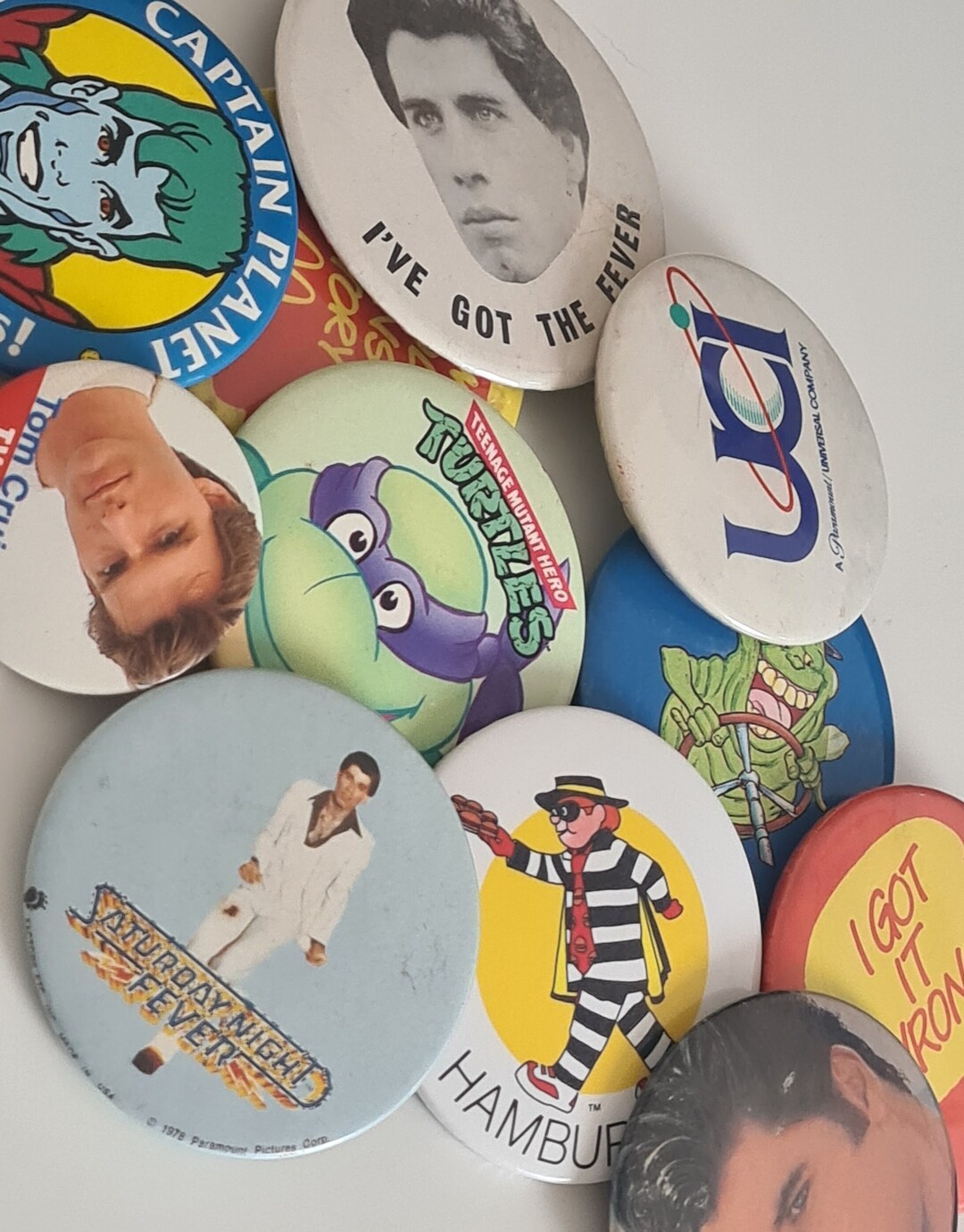 Vintage/retro Badges 60s 70s 80s 90s. Saturday Night Fever, Grease, Tom ...