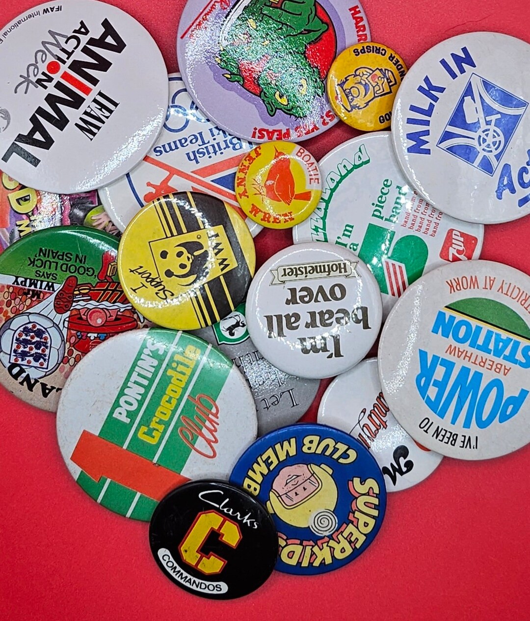 Vintage/retro Badges, 60's, 70's, 80's, 90's. Pontins, Lloyds ...