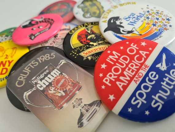 Vintage/Retro Badges 60s 70s 80s 90s. Collectable bad… - Gem