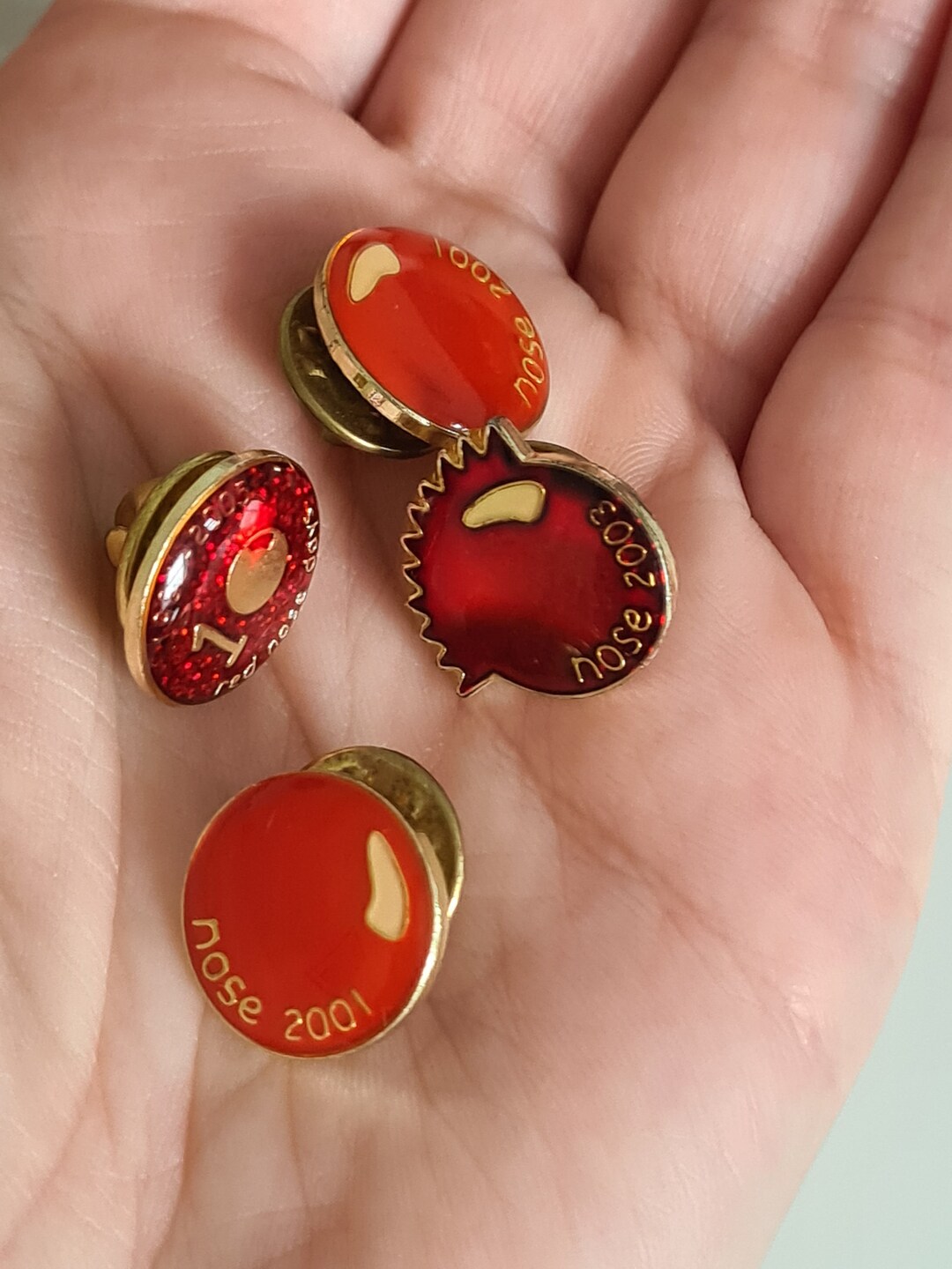 Vintage Comic Relief Red Nose Pin Badges. Retro Pin Badges. - Etsy