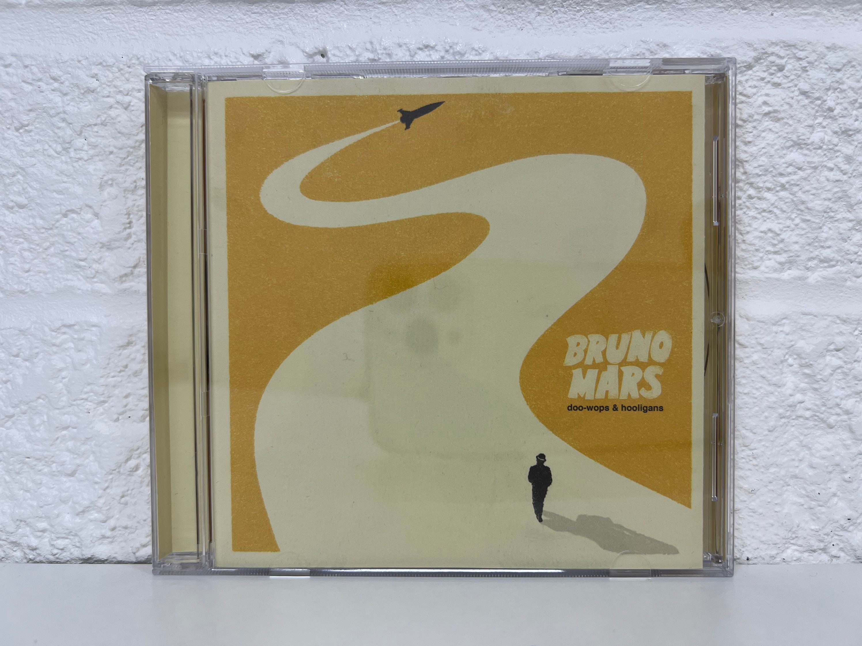 Doo Wops And Hooligans
