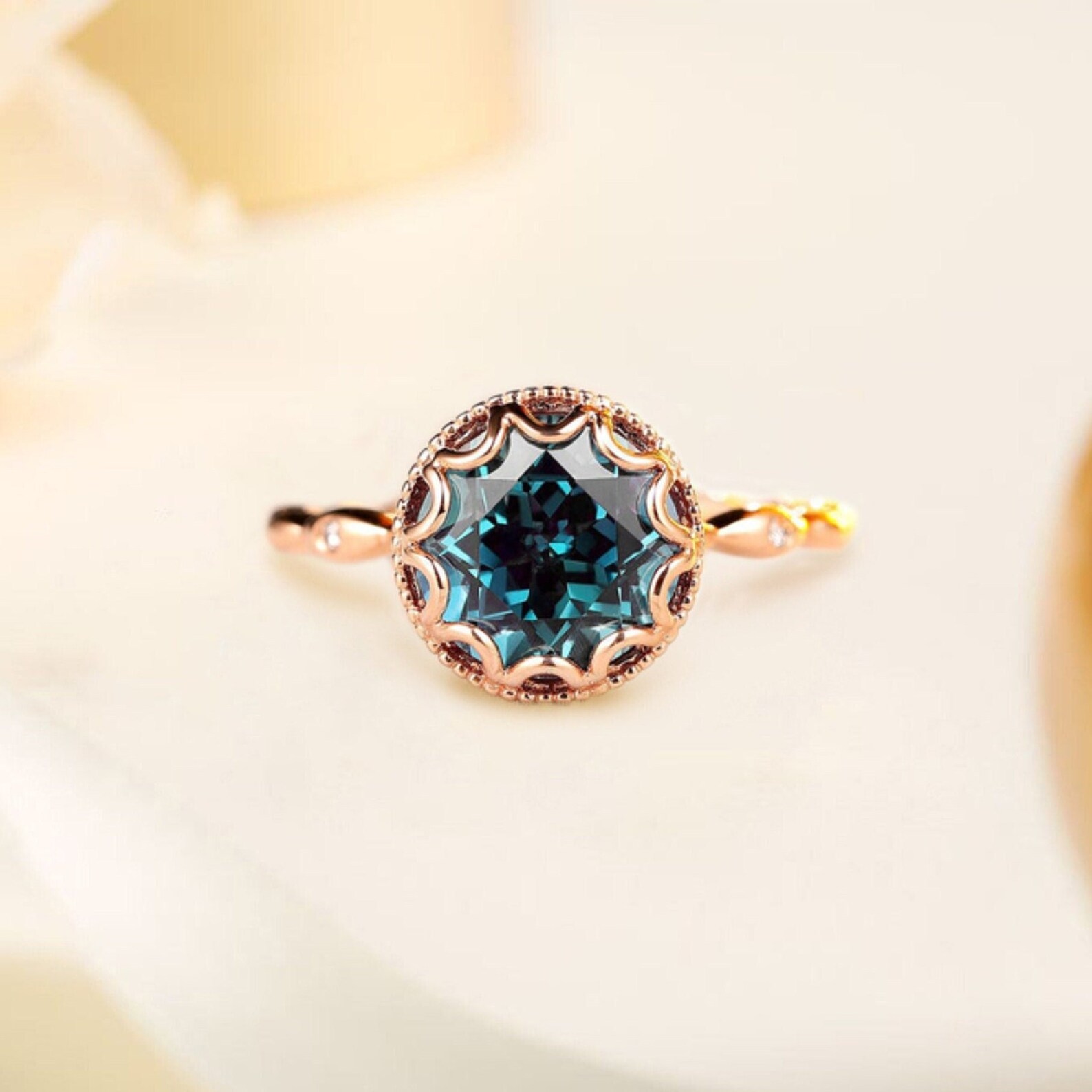 Vintage Alexandrite Engagement Ring Unique Anniversary - Etsy