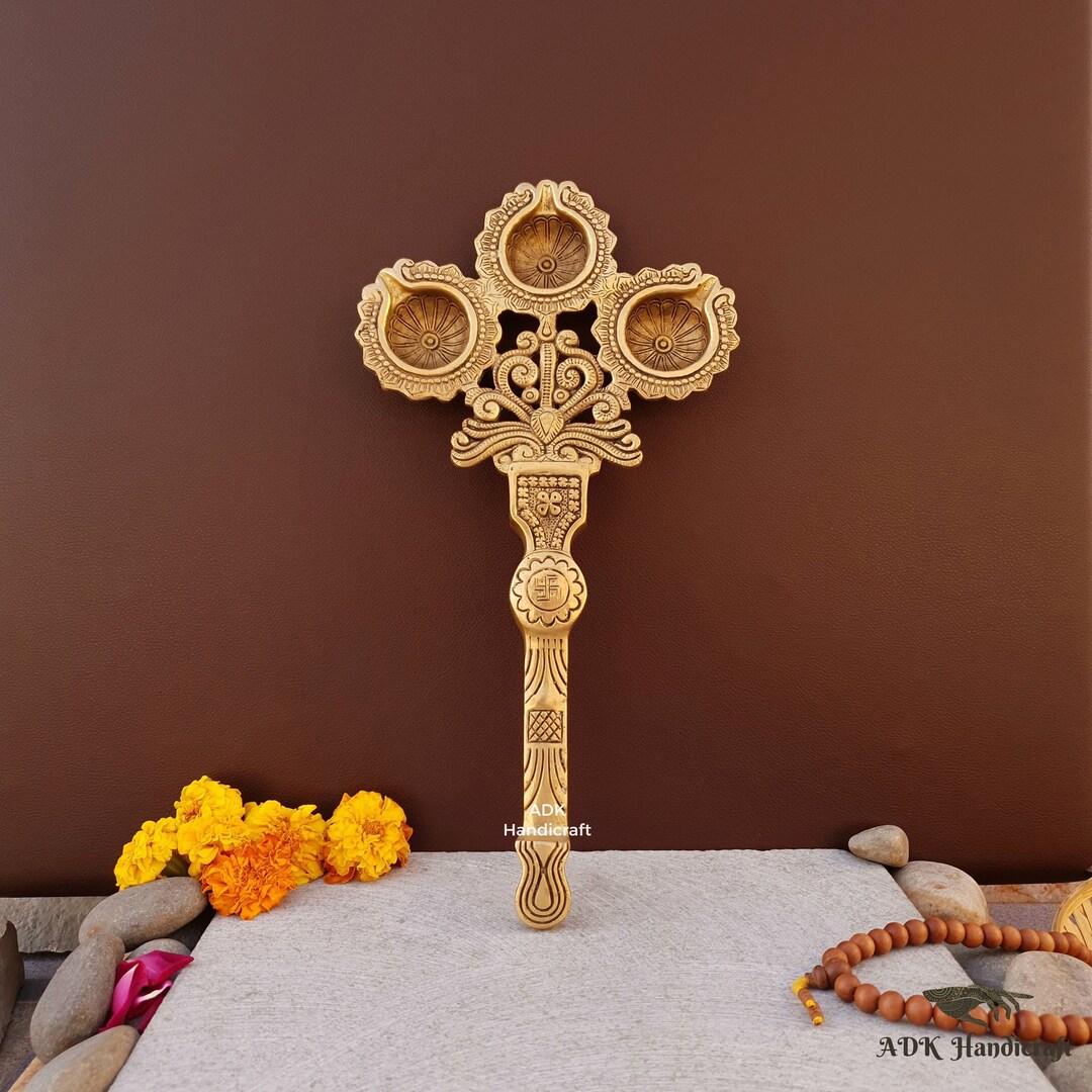Brass Diya- 12.5" Inch, Oil Wick Pooja Aarti Diya With Handle, Oil Lamp ...