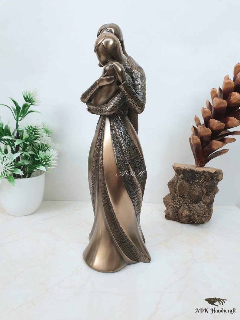 Happy Family Statue, 23 CM, Three Family Parents With New Born Baby ...