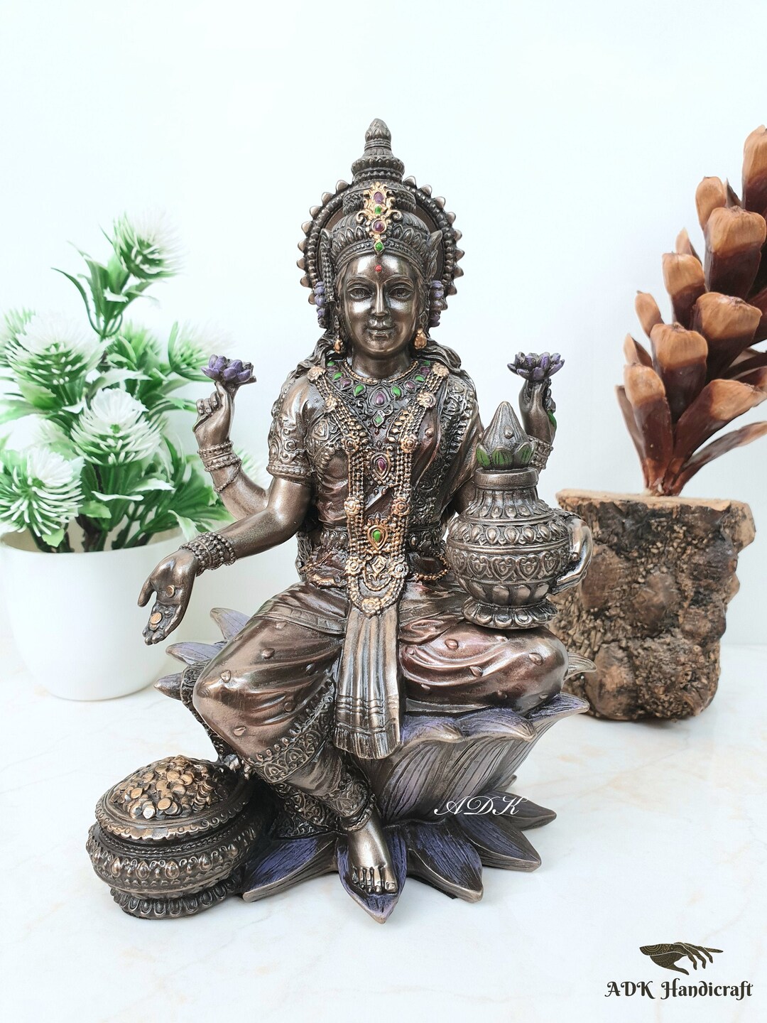 Goddess Lakshmi Statue, Goddess Laxmi Statue, Sitting Lakshmi. Hindu ...