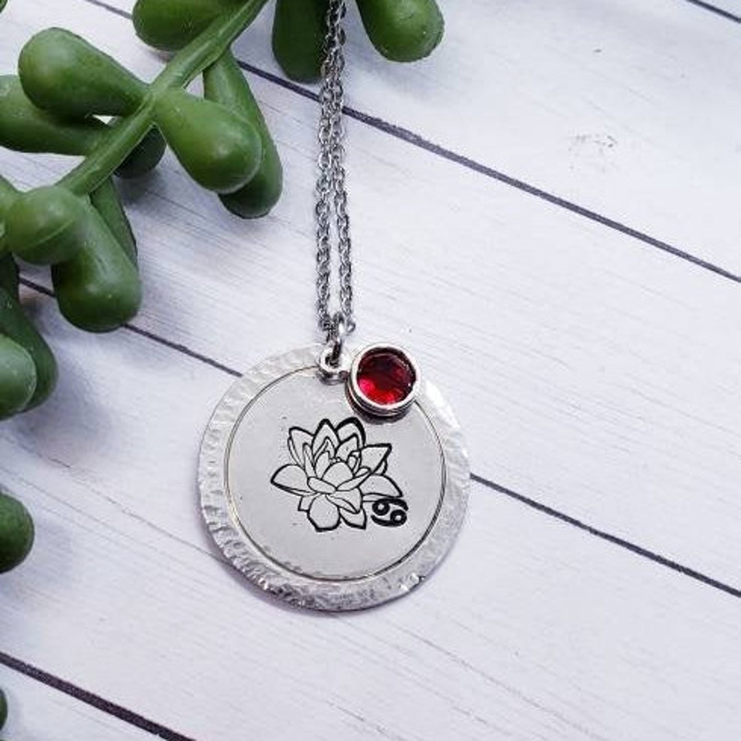 July Birthstone Necklace/ Circle Border Charm/ Personalized Gift/ Birth Flower Pendant/horoscope ...