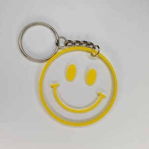 90s Smiley Face Keychain - UV Resin Topped Happy Face Accessory - Etsy UK