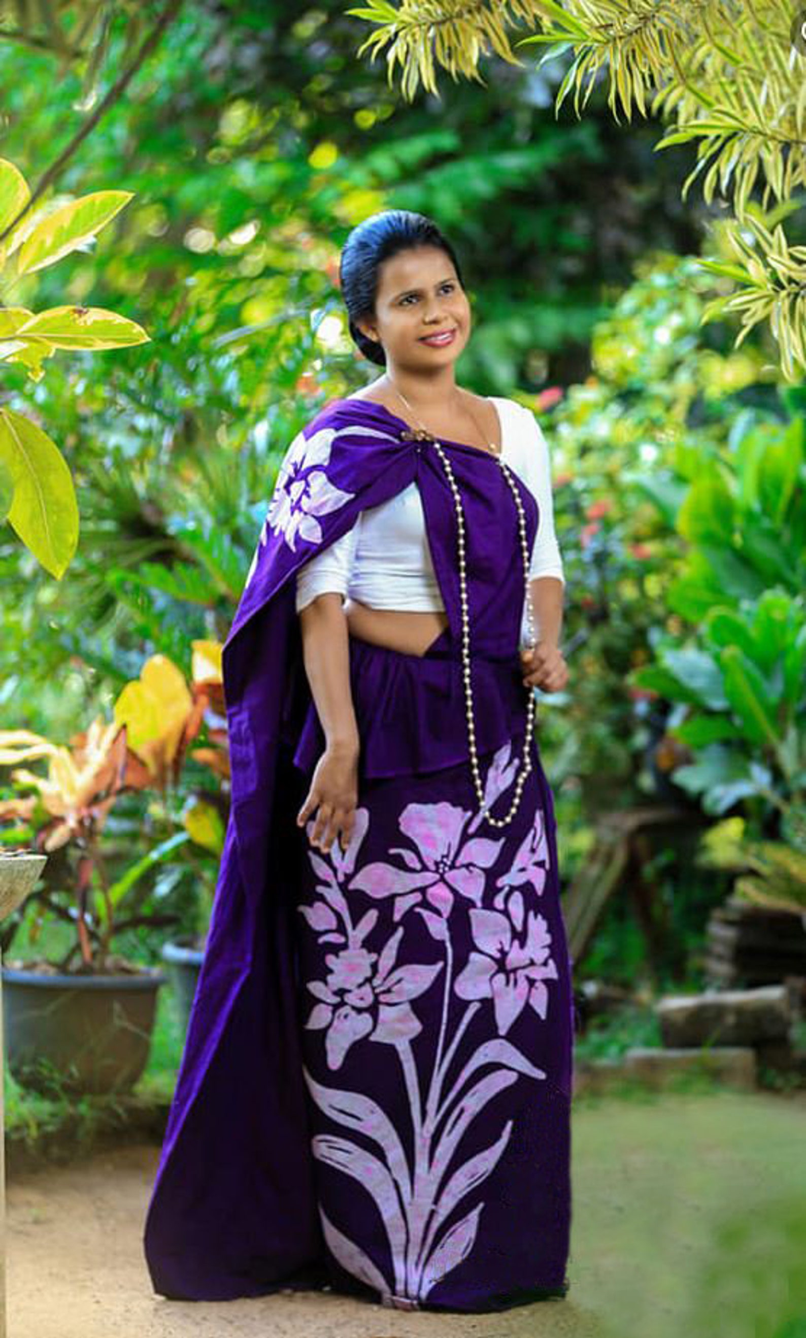 Sri lanka Traditional Batik Saree Natural Handmade | Etsy
