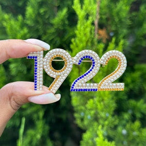 SGRHO Pearl & Crystal 1922 Brooch Pin - Etsy