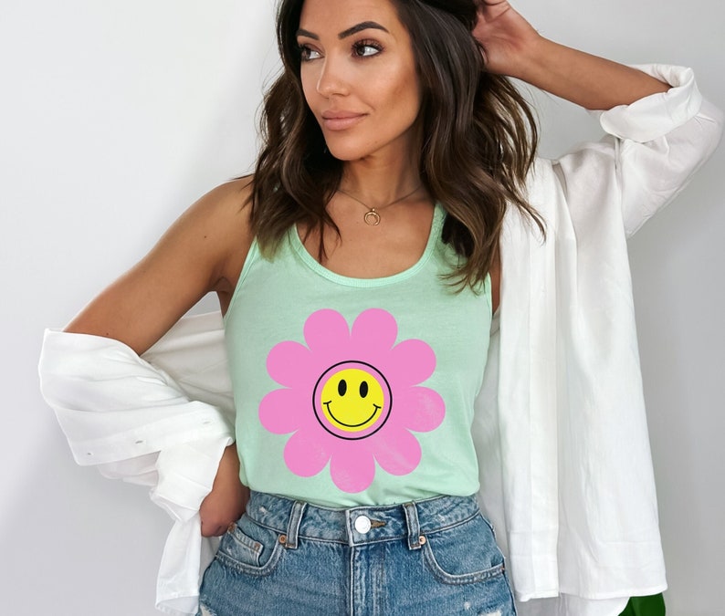 Giant Pink Flower Smiley Face Pop Art Racerback Summer Tank Top, Smilie ...