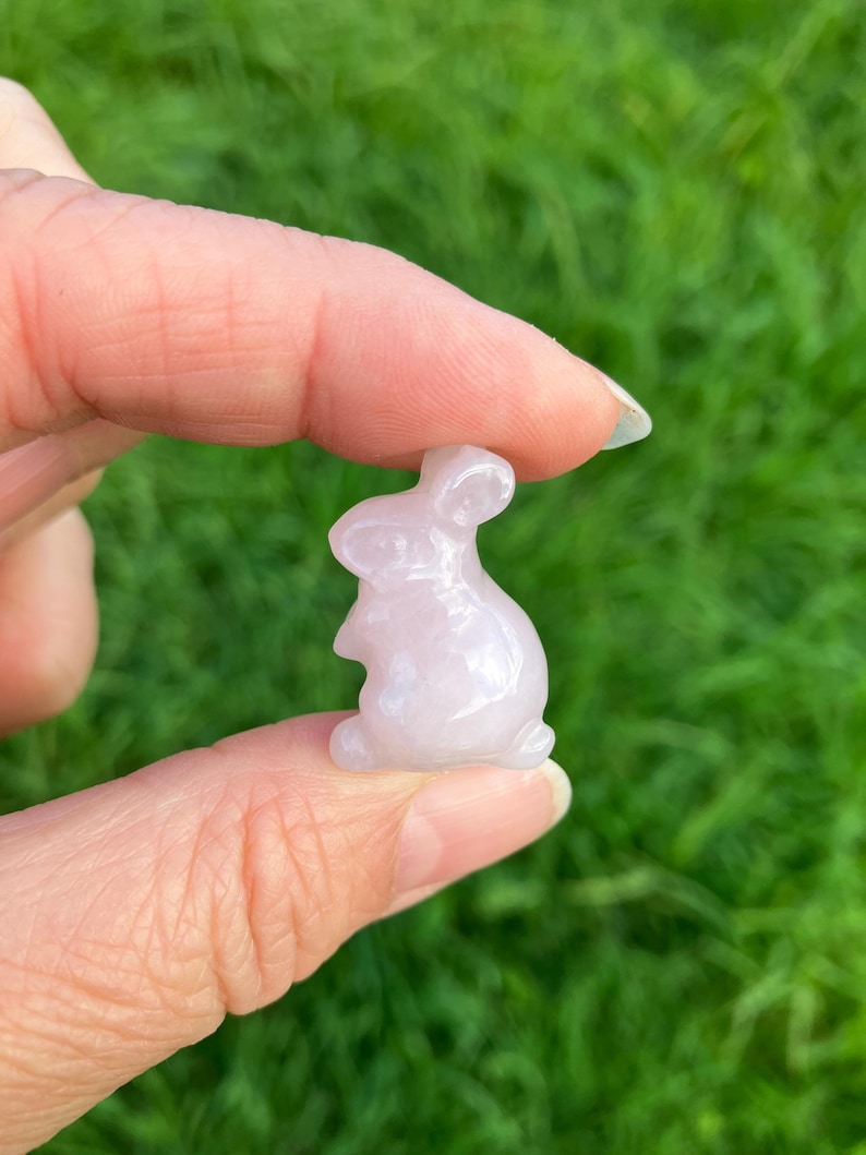 Tiny Bunny Rose Quartz Crystal Rabbit Cute Easter Present Gift Idea ...