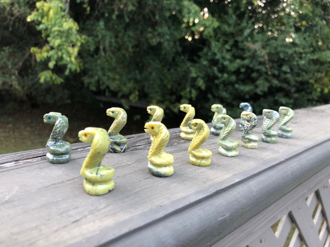 Tiny 1.2"h Carved Serpentine Snake Statue Carving Sculpture Totem ...