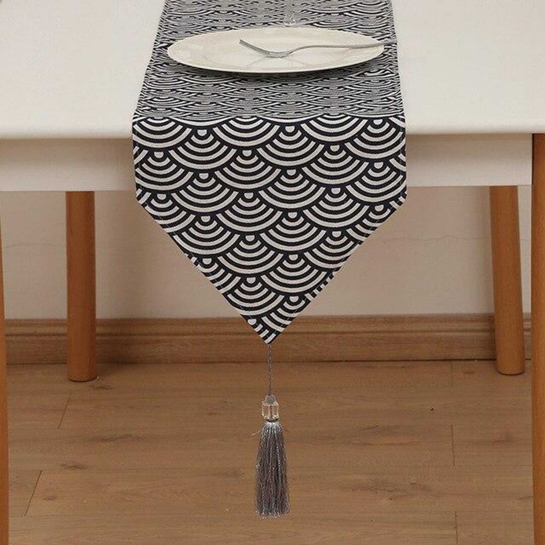 Ocean Waves Linen Table Runner Ukiyoe Kanagawa Beach - Etsy Canada