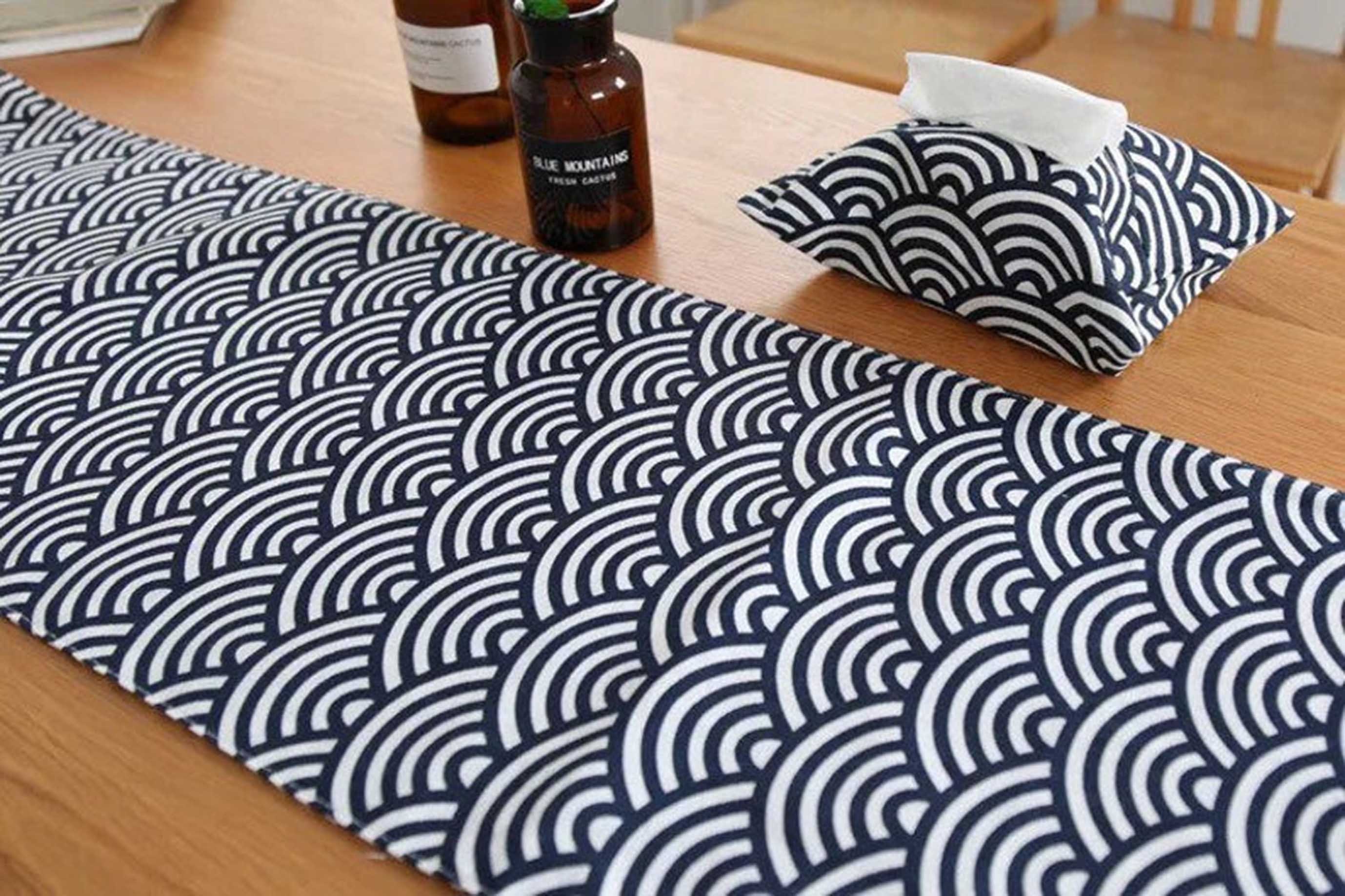 Ocean Waves Linen Table Runner Ukiyoe Kanagawa Beach - Etsy Canada