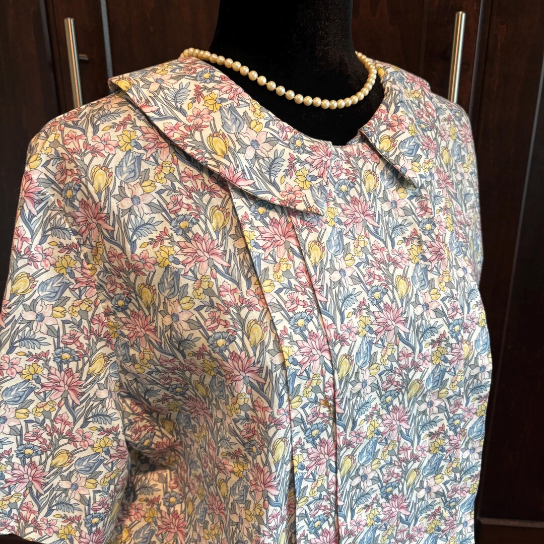 L 1980s Liberty Blouse, Floral Print, Fine Cotton, Spring Gift for Her ...