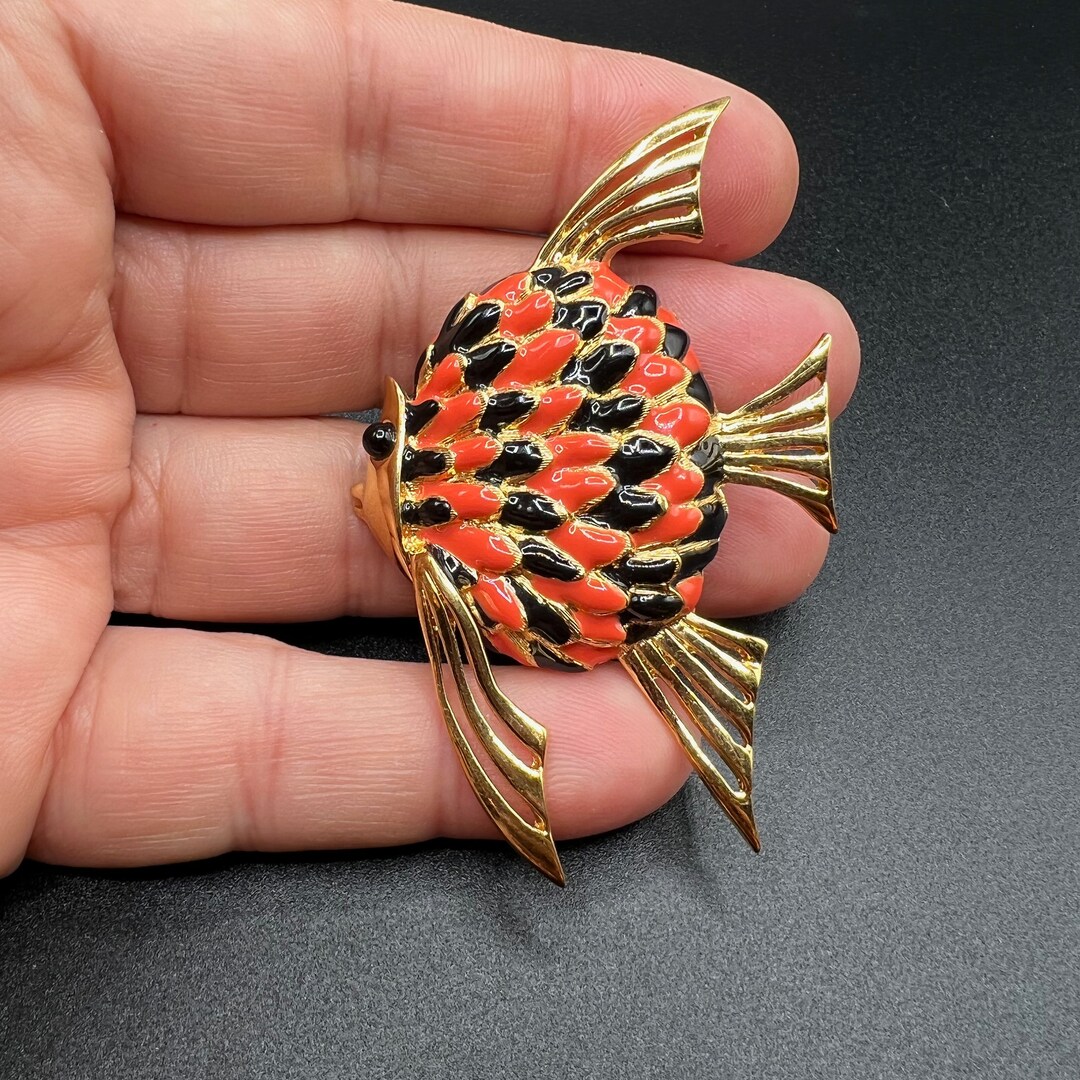 Gold and Enamelled Tropical Fish Pin, Coral and Black Scaled Fish ...