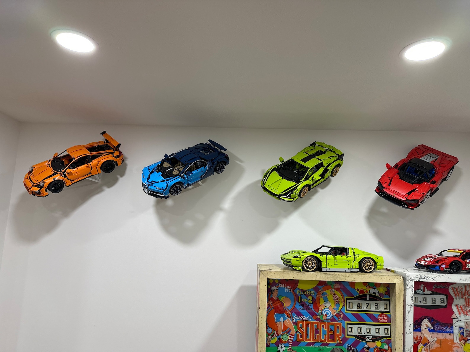 Angled Wall Mount for LEGO® Technic™ 1:8 Supercars - Etsy