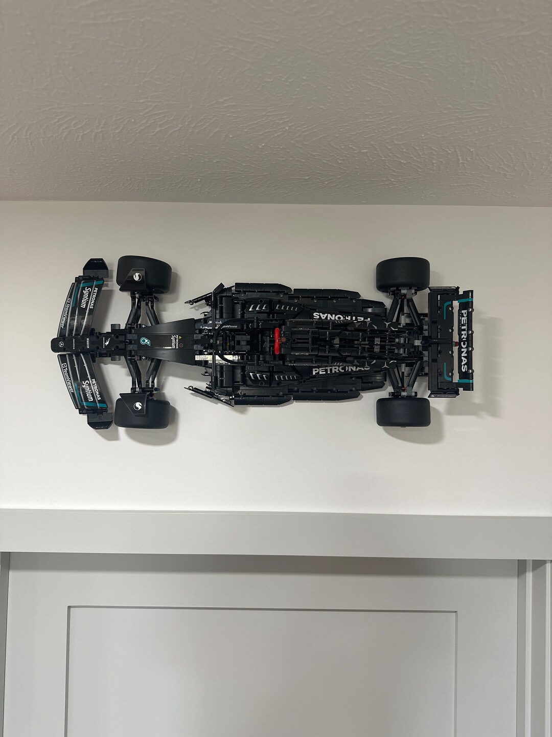 Wall Mount for Mercedes-amg F1 W14 E Performance LEGO® Technic™ (42171 ...