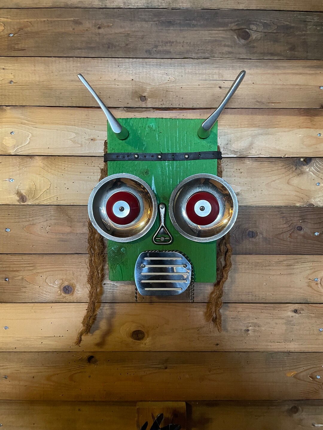 Scrap Wood Face (green) - Etsy