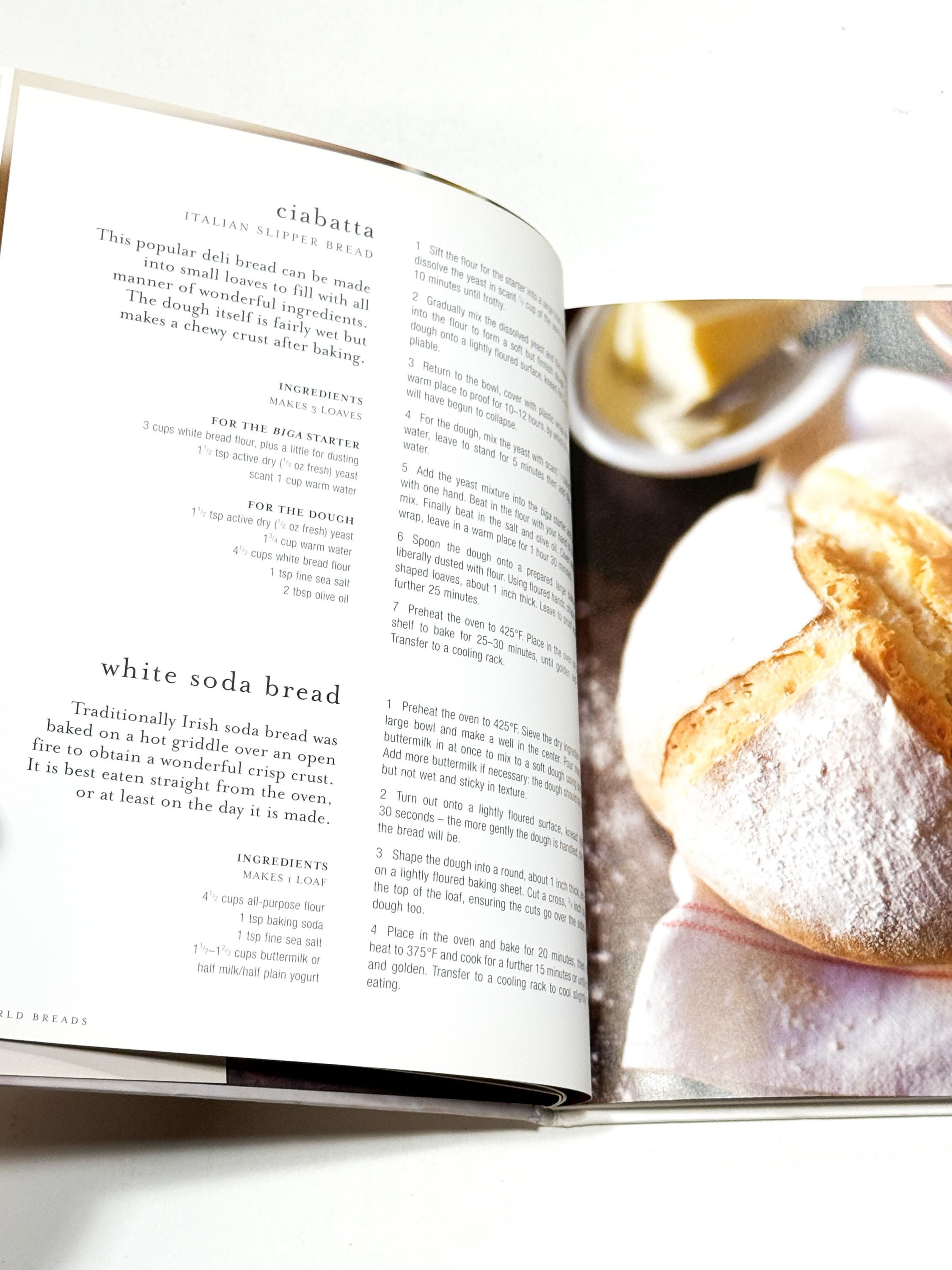 World Breads Cookbook: International Bread Recipes - Pre-owned ...